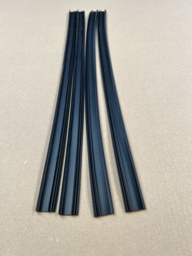 Set of flipper seal for a 60 cm high standard floodgate 4 in total ...